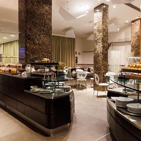 Best Western Premier Hotel Royal Santina Rome: 4 star Hotel with a ...