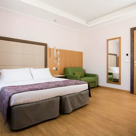 Hotel Giolli Nazionale Rome: 3 star Hotel with a Minimum Price 122 ...