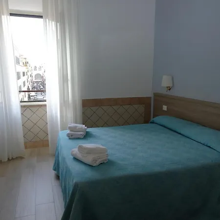 Square Inn Rome: 2 star Hotel with a Minimum Price 45€| UPDATED FOR ...