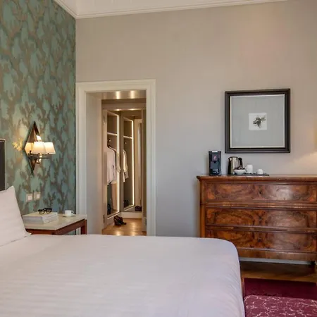 Rose Garden Palace Roma By Omnia Hotels: 4 star Hotel with a Minimum ...