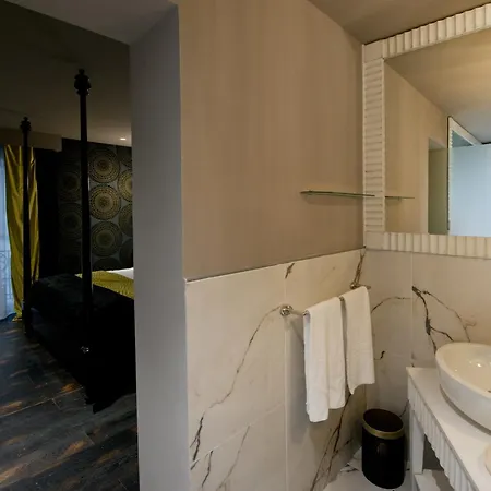 Ht6 Hotel Roma: 4 star Hotel with a Minimum Price 402.605€| UPDATED FOR ...